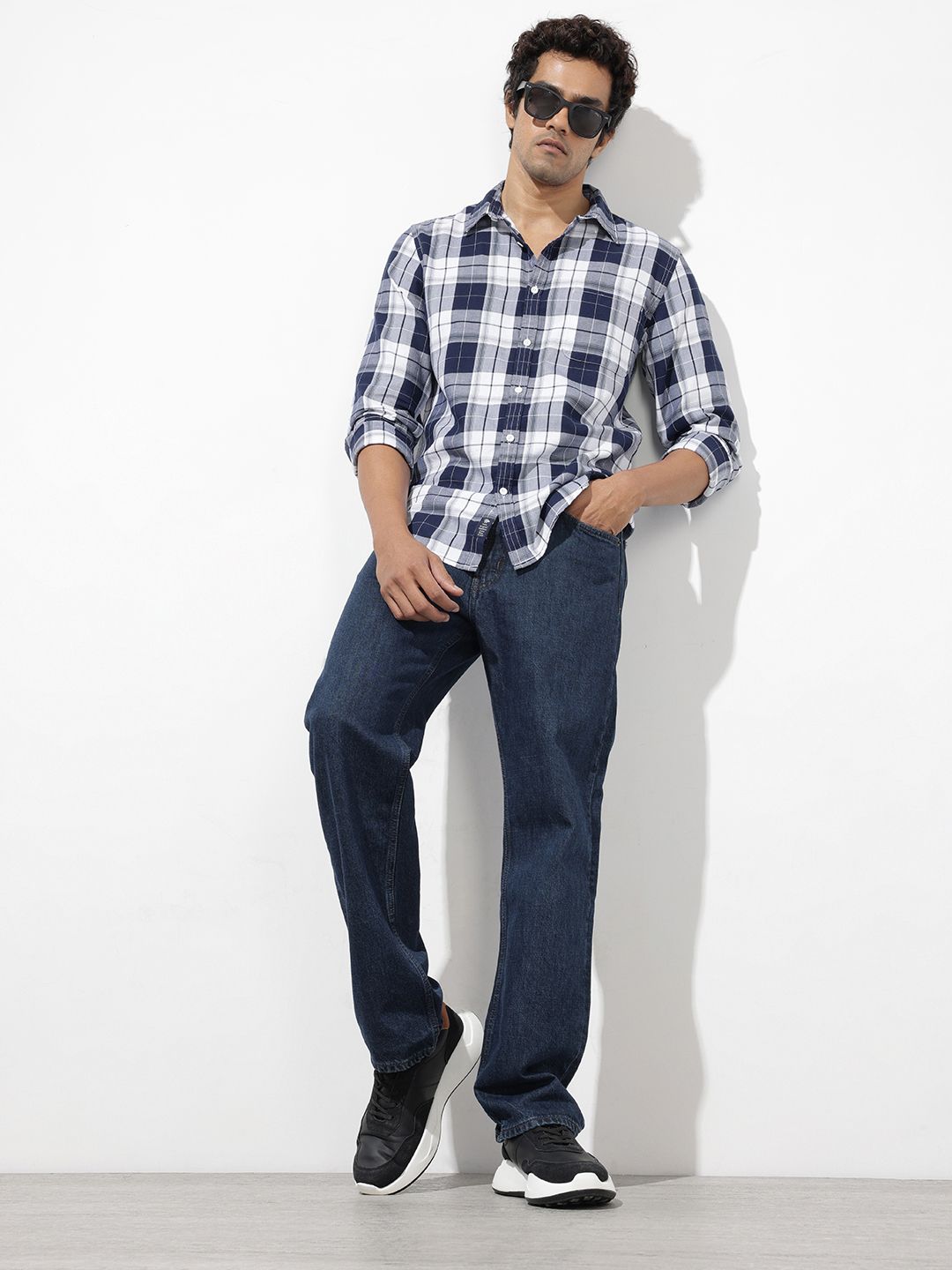 Buy The Roadster Life Co. Checked Pure Cotton Casual Shirt - Shirts for Men 32024463 | Myntra