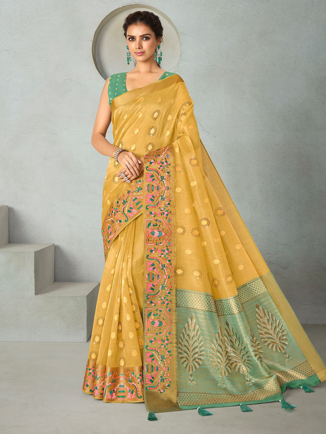Buy ALAGINI Ethnic Motifs Heavy Work Saree - Sarees for Women 32031450 ...