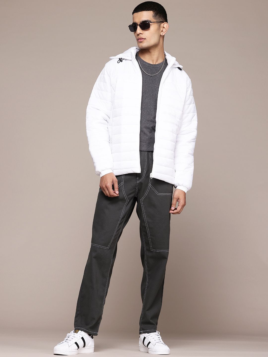 Buy The Roadster Lifestyle Co. Men Hooded Puffer Jacket - Jackets for Men 32058220 | Myntra