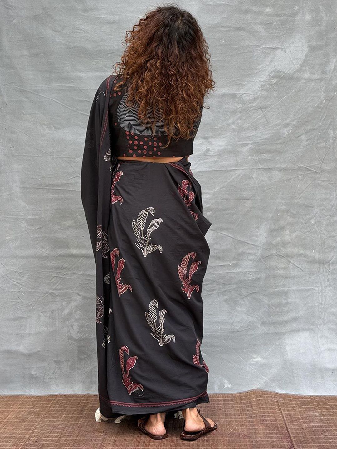 Buy Chidiyaa Soil Raindrop Block Printed Cotton Saree - Sarees for ...