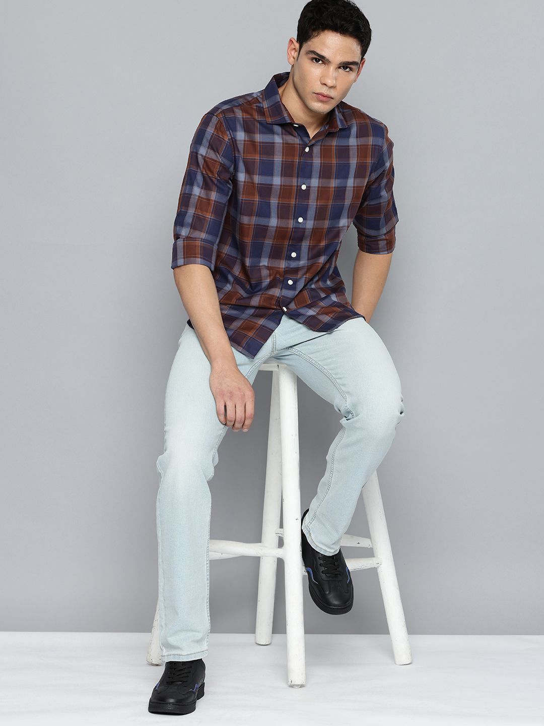Buy Levis Redloop Pure Cotton Slim Fit Checked Casual Shirt - Shirts ...