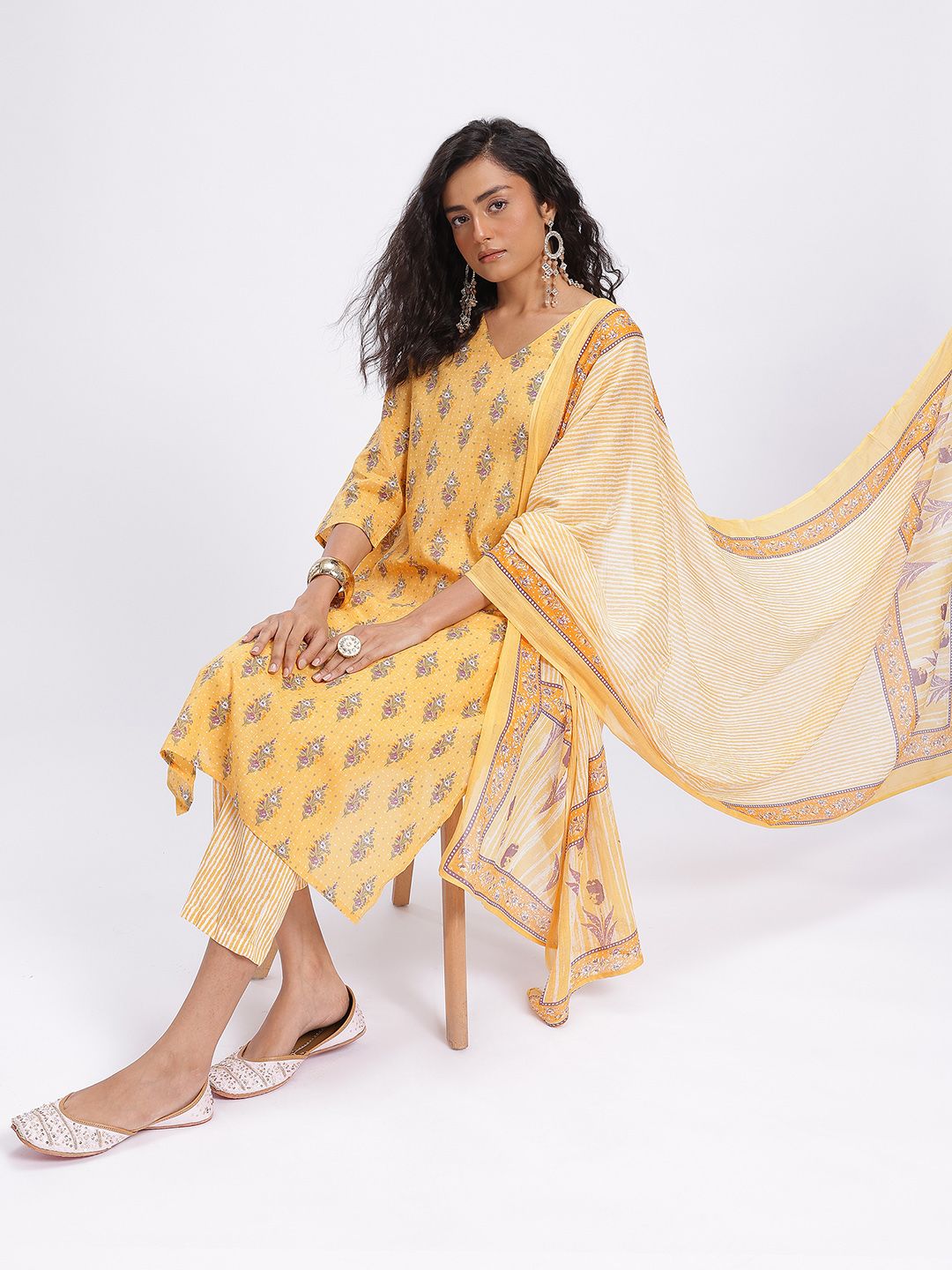 Buy Anouk Printed Pure Cotton Kurta With Trousers & Dupatta - Kurta ...