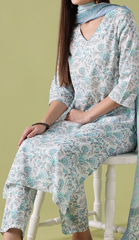 Buy Anouk Floral Print Pure Cotton Kurta With Trousers & Dupatta - Kurta Sets for Women 32434651 ...