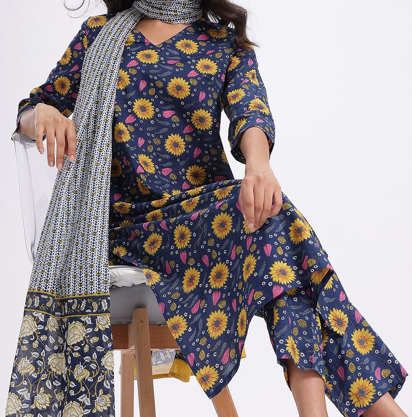 Buy Anouk Floral Printed Pure Cotton Kurta With Trousers & Dupatta ...