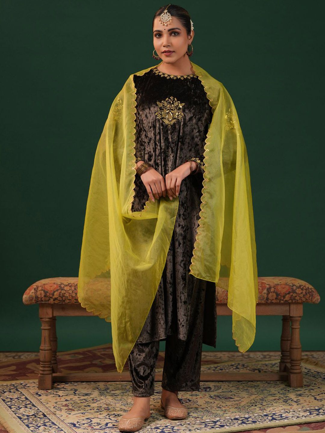 Buy Anayna Women Embroidered Regular Velvet Kurta With Trousers & With ...