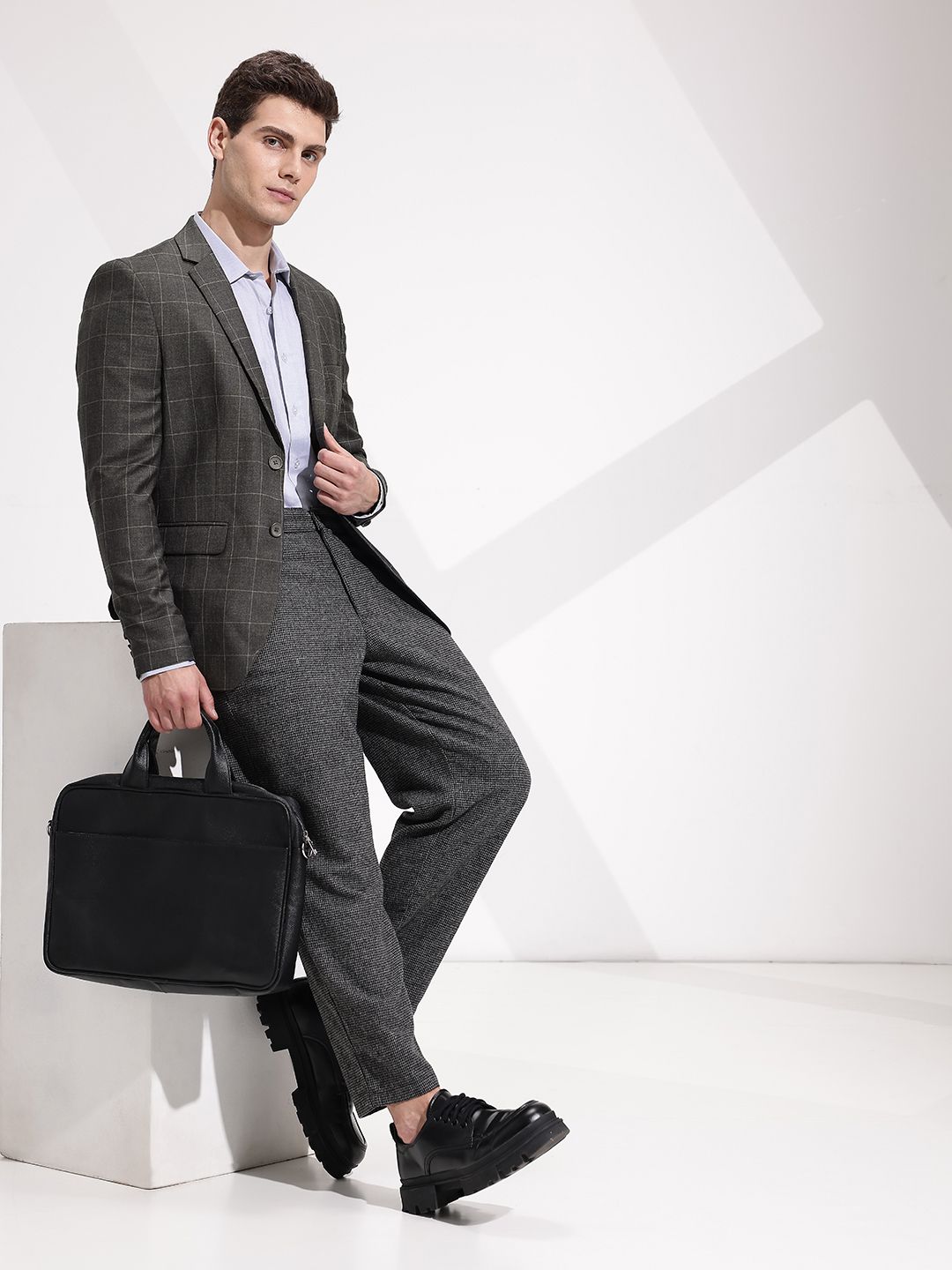 Buy INVICTUS Checked Notched Lapel Collar Slim Fit Formal Blazer ...