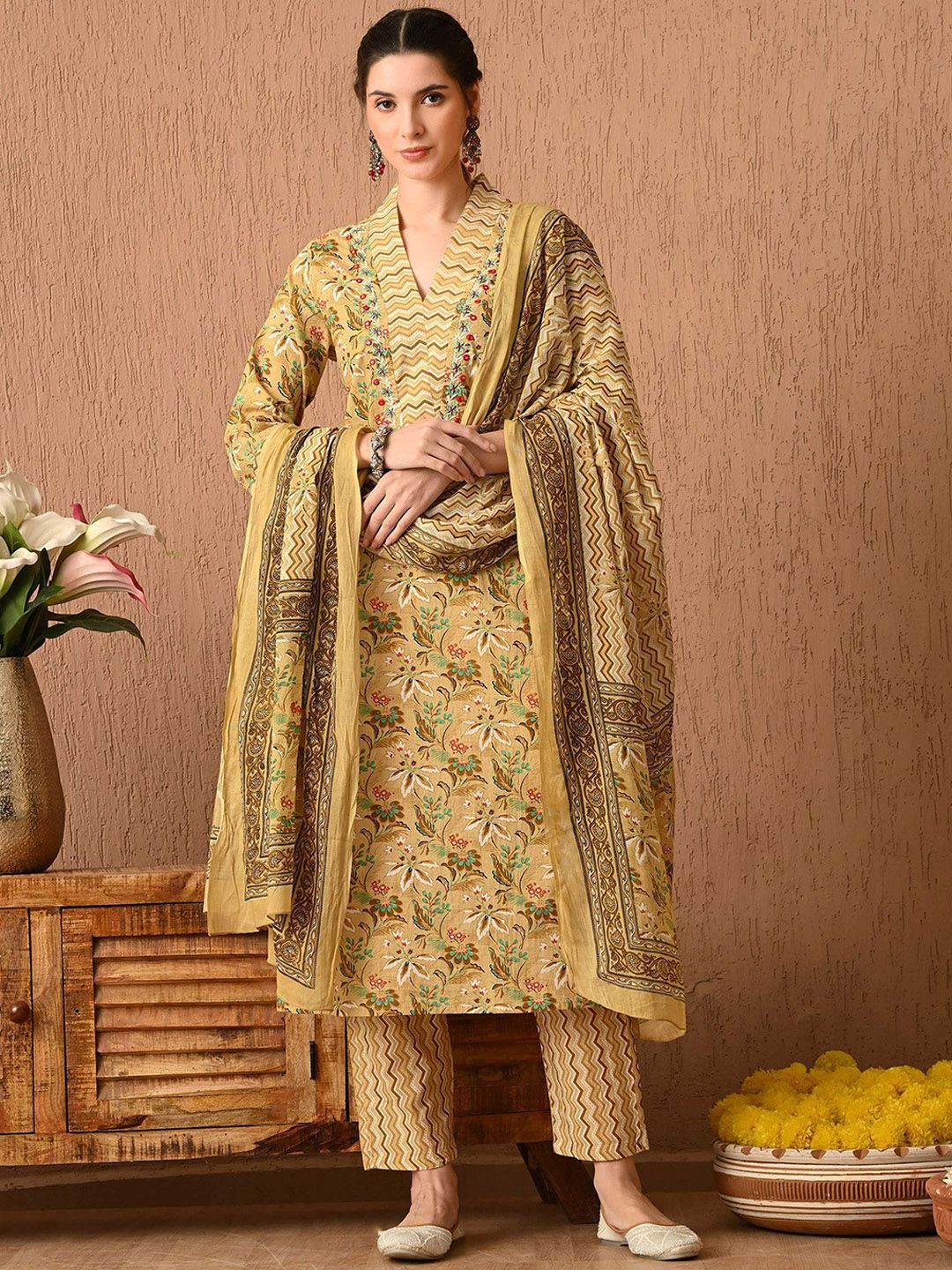 Buy Anouk Women Floral Printed Regular Pure Cotton Kurta With Trousers & With Dupatta - Kurta ...
