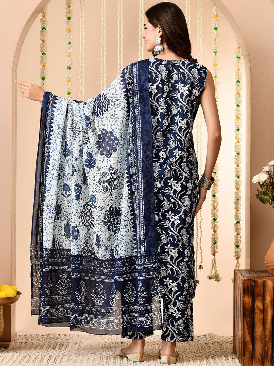 Buy Anouk Women Floral Printed Regular Pure Cotton Kurta With Trousers & With Dupatta - Kurta ...