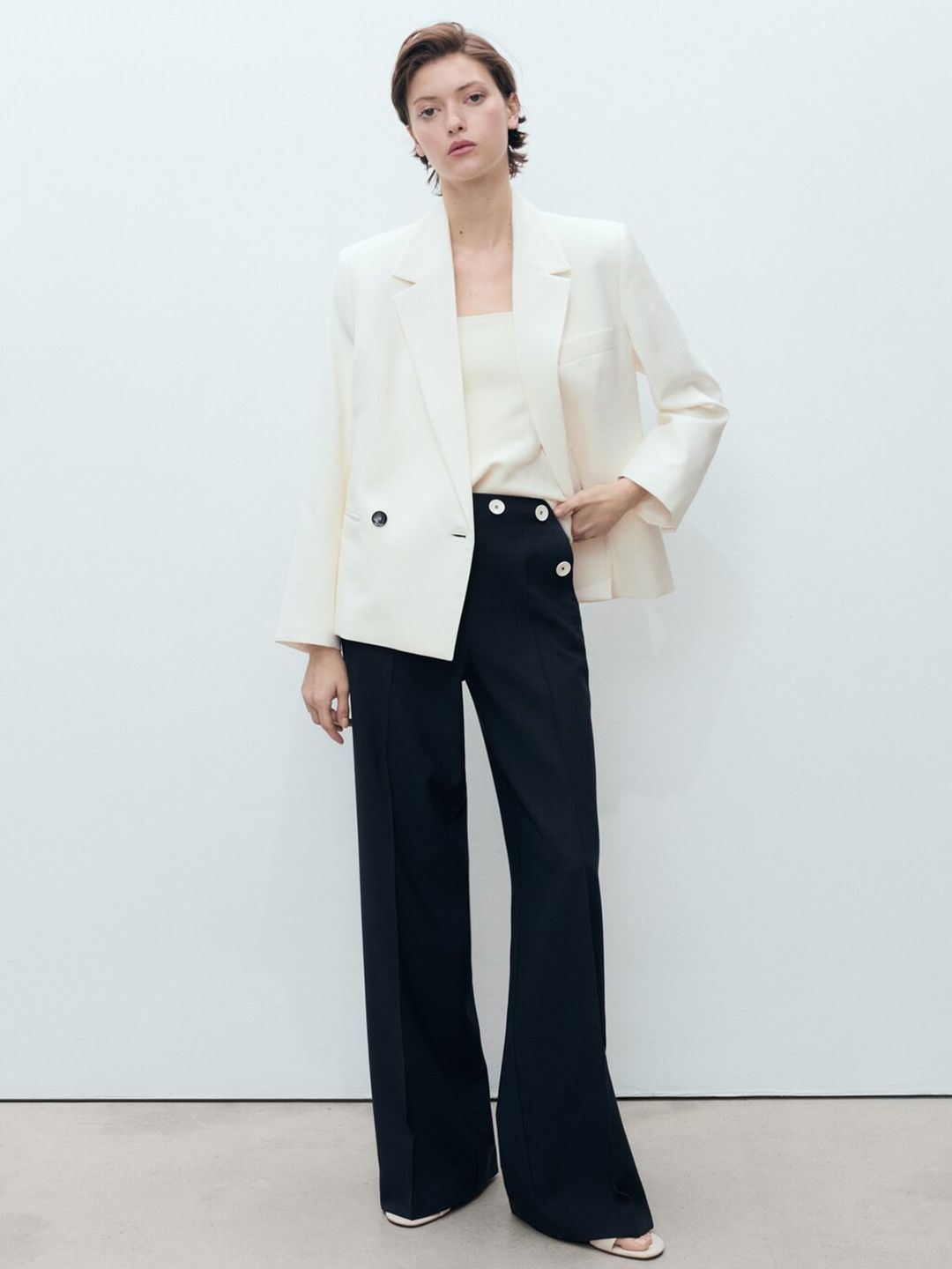 Buy MANGO Women Straight Fit Trousers - Trousers for Women 33444585 ...
