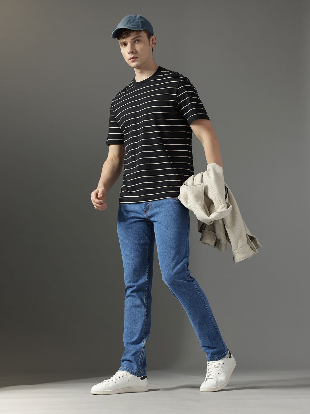 Buy FCUK Men Smart Slim Fit Mid Rise Stretchable Jeans - Jeans for Men ...