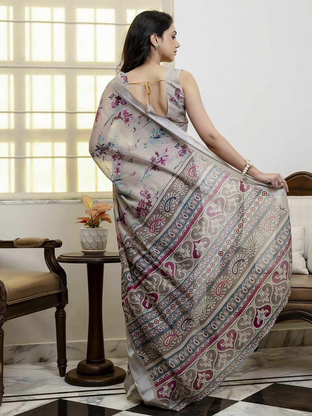Buy Satrani Floral Printed Ready To Wear Saree - Sarees for Women ...