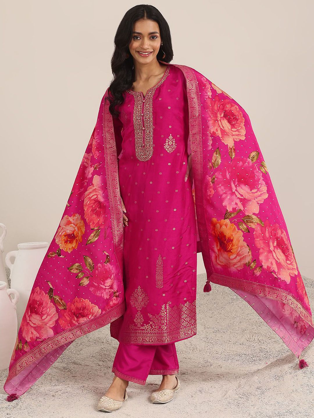 Buy Libas Women Floral Embroidered Kurta With Trousers & Dupatta - Kurta Sets for Women 34138330 ...