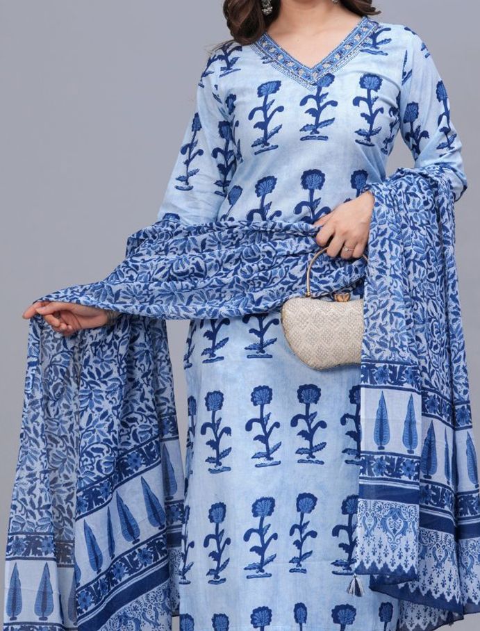 Buy Amayra Women Blue Kurta Sets - Kurta Sets for Women 35292826 | Myntra