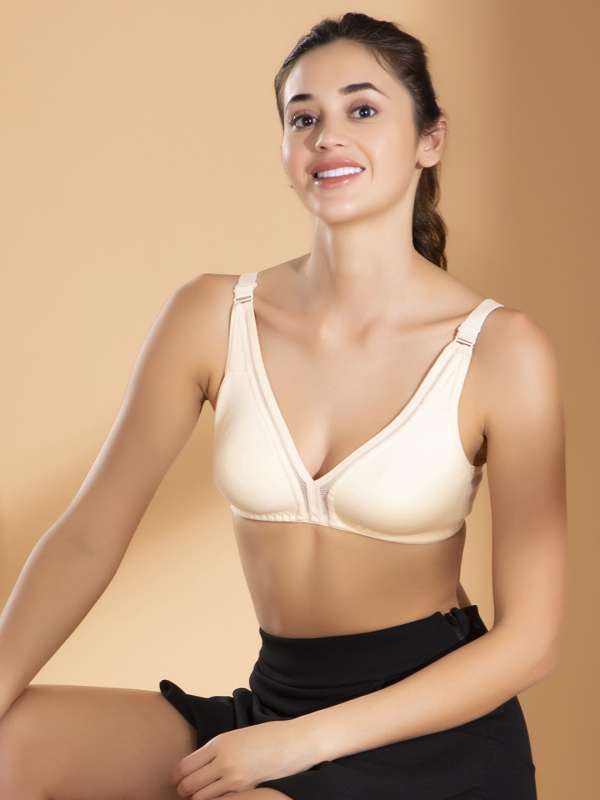 Clovia online store