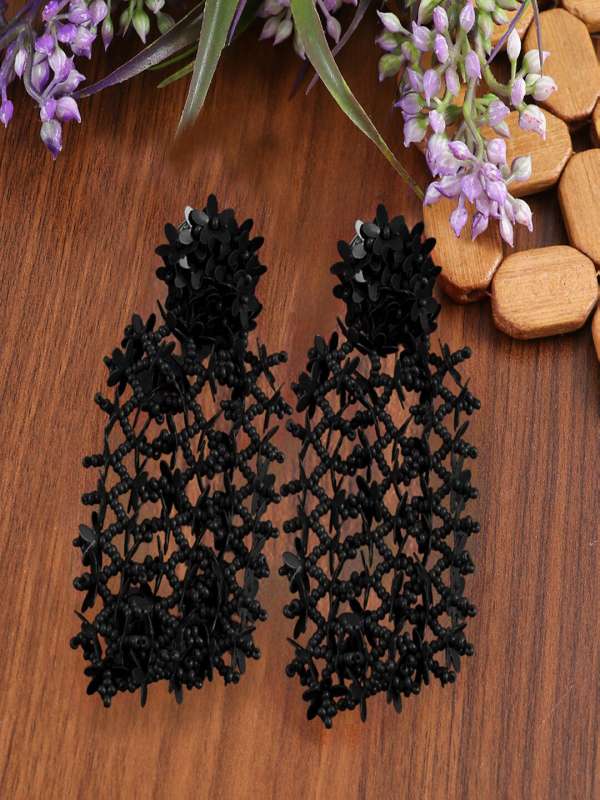 Black earrings online store