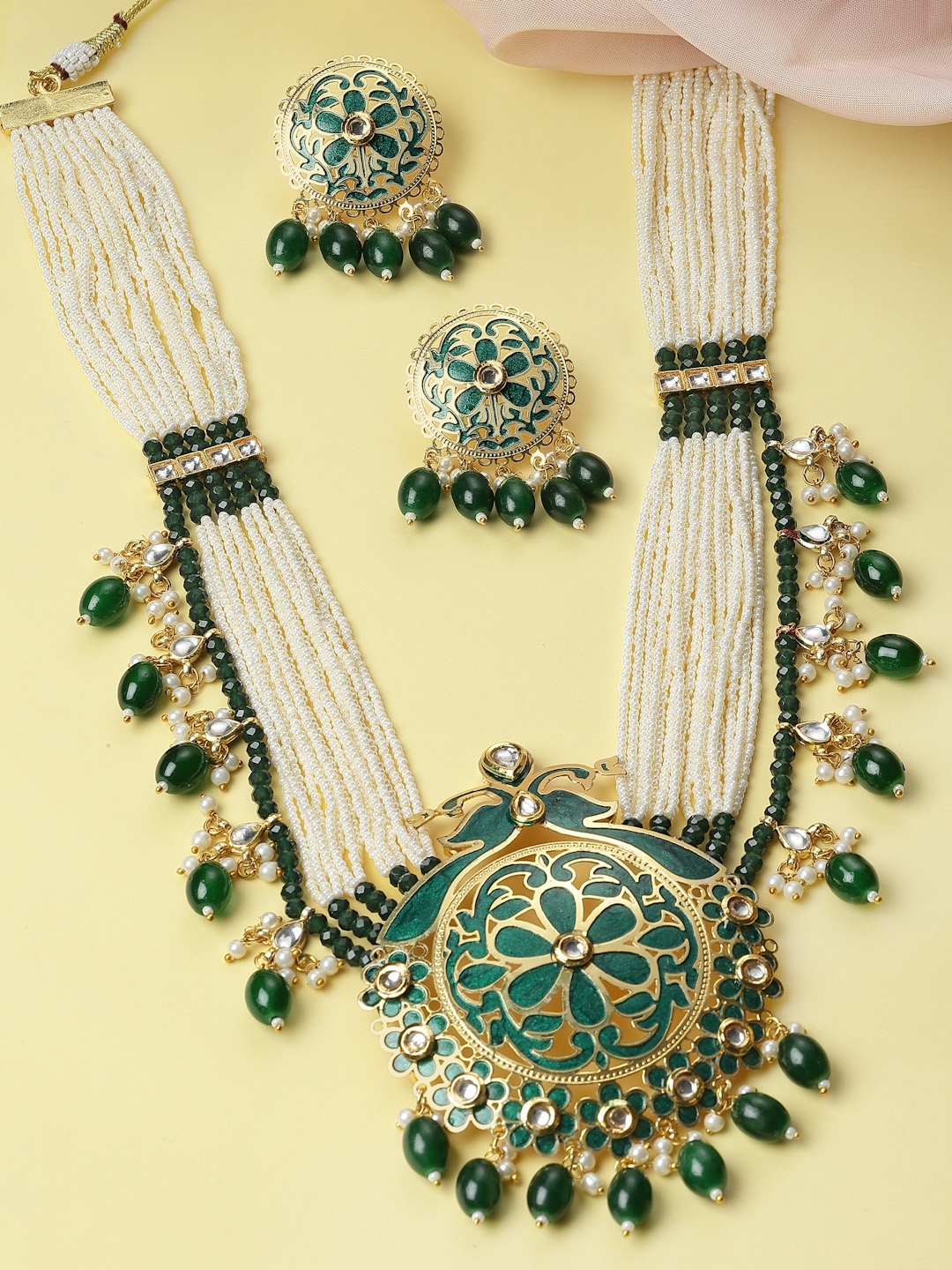 Buy PANASH Gold Plated Jewellery Set Jewellery Set for Women 25343554 Myntra