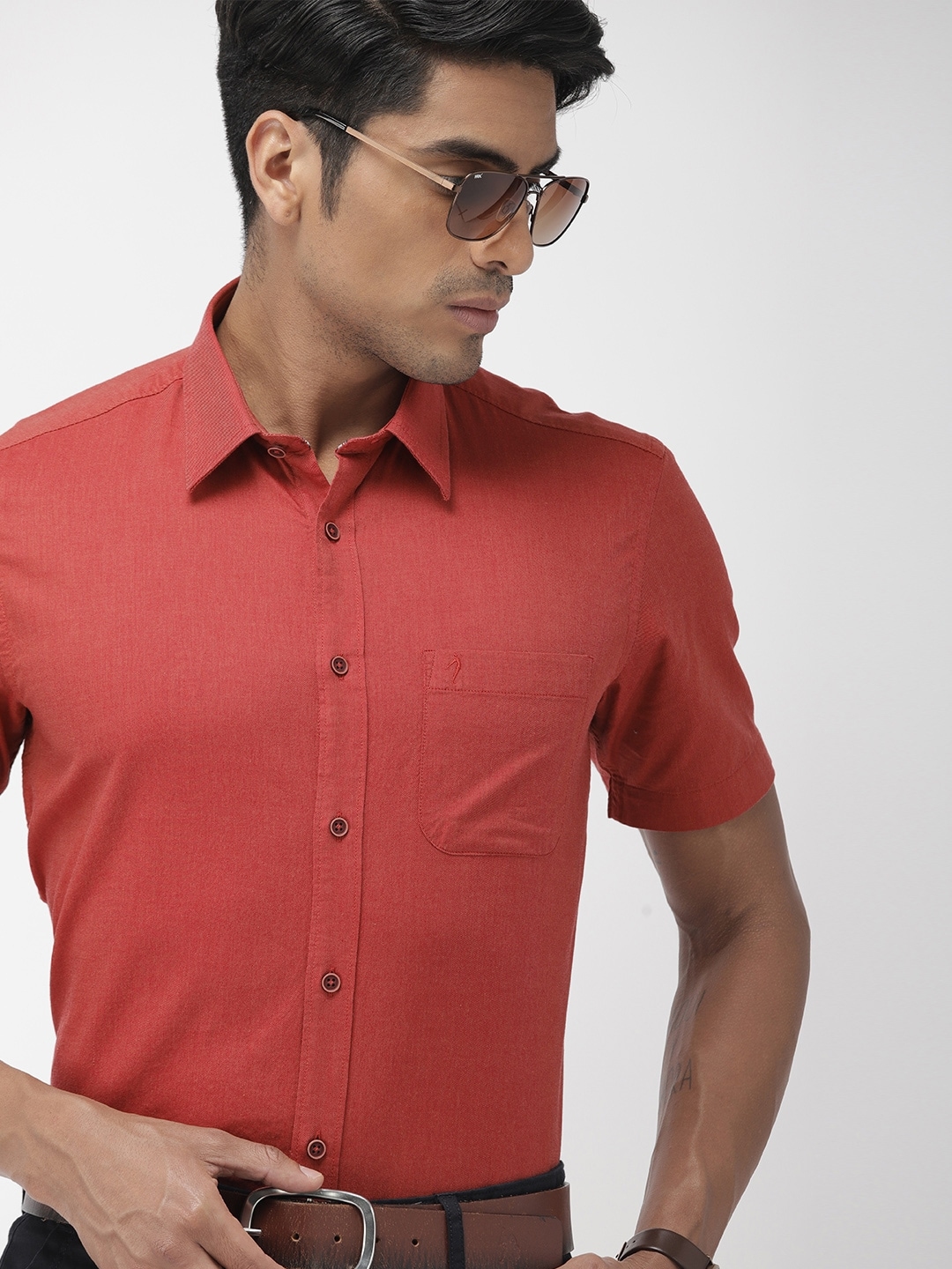 Buy Indian Terrain Men Rust Red Slim Fit Solid Smart Casual Shirt
