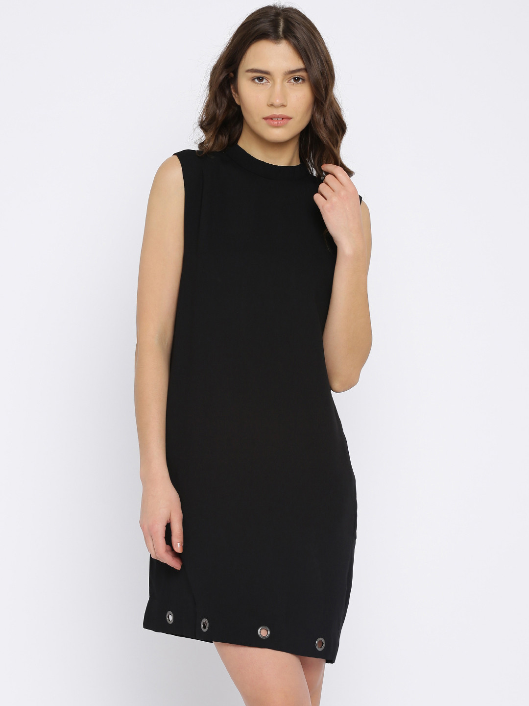 Buy Vero Moda Black Shift Dress - Dresses for Women 1015375 | Myntra
