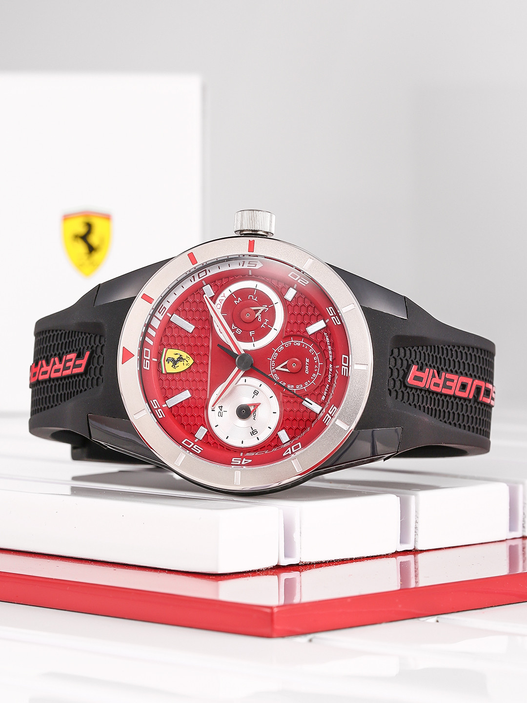 Buy SCUDERIA FERRARI Men Red Analogue Watch 0830437 - Watches for Men ...