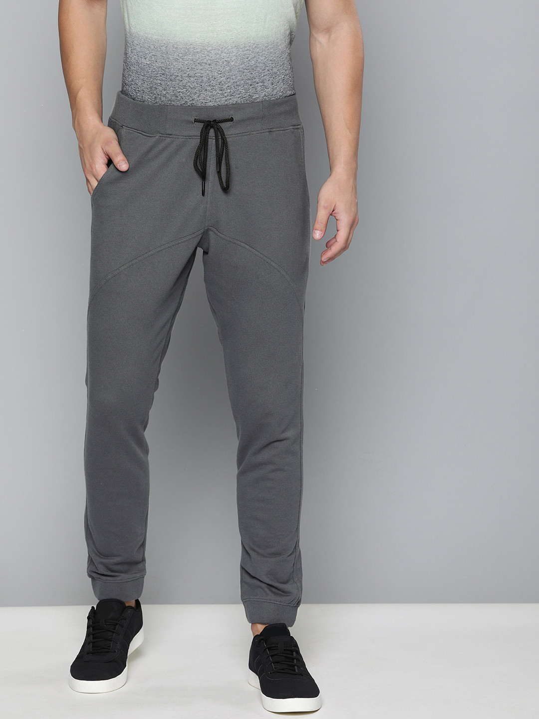Buy SINGLE Men Grey Solid Joggers - Track Pants for Men 10488634 | Myntra