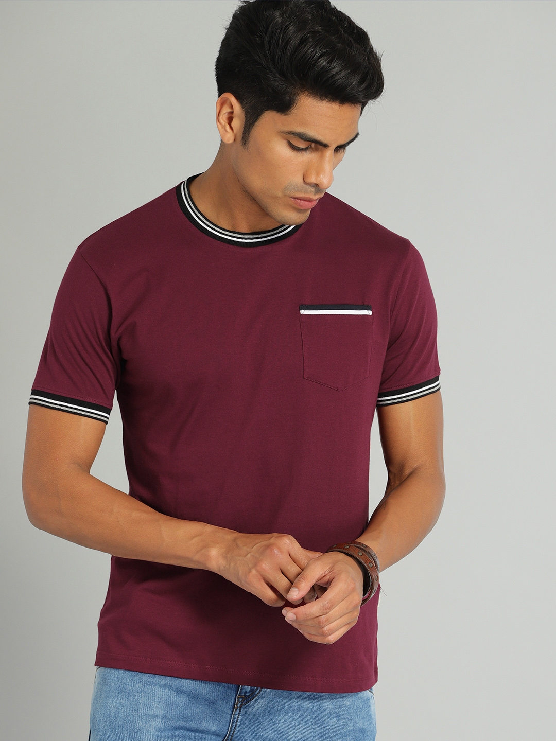 Buy The Roadster Lifestyle Co Men Maroon Solid Round Neck Pure Cotton T
