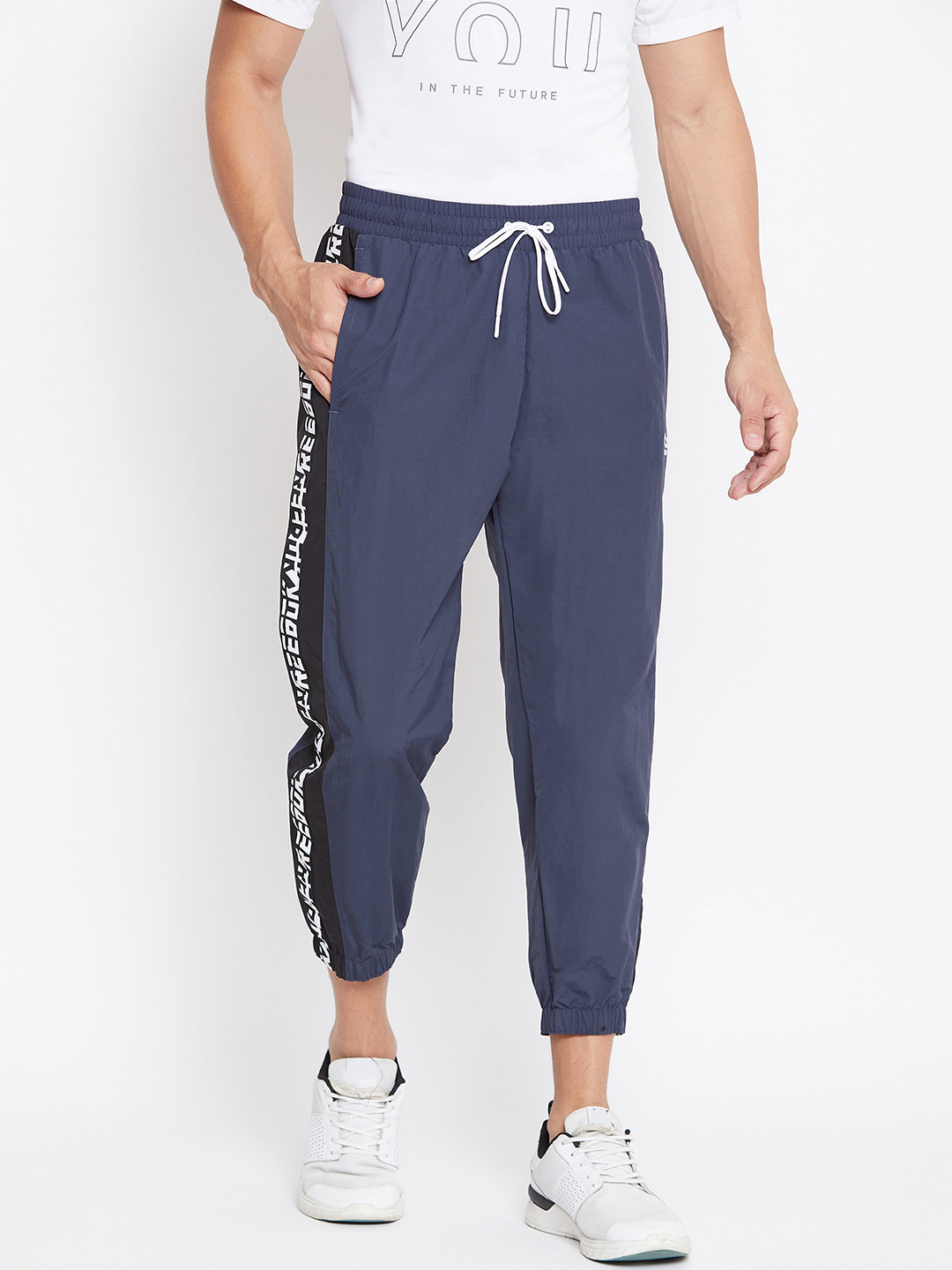 Buy Reebok Men Navy Blue Solid Meet You There 7/8 Training Joggers - Track Pants for Men ...