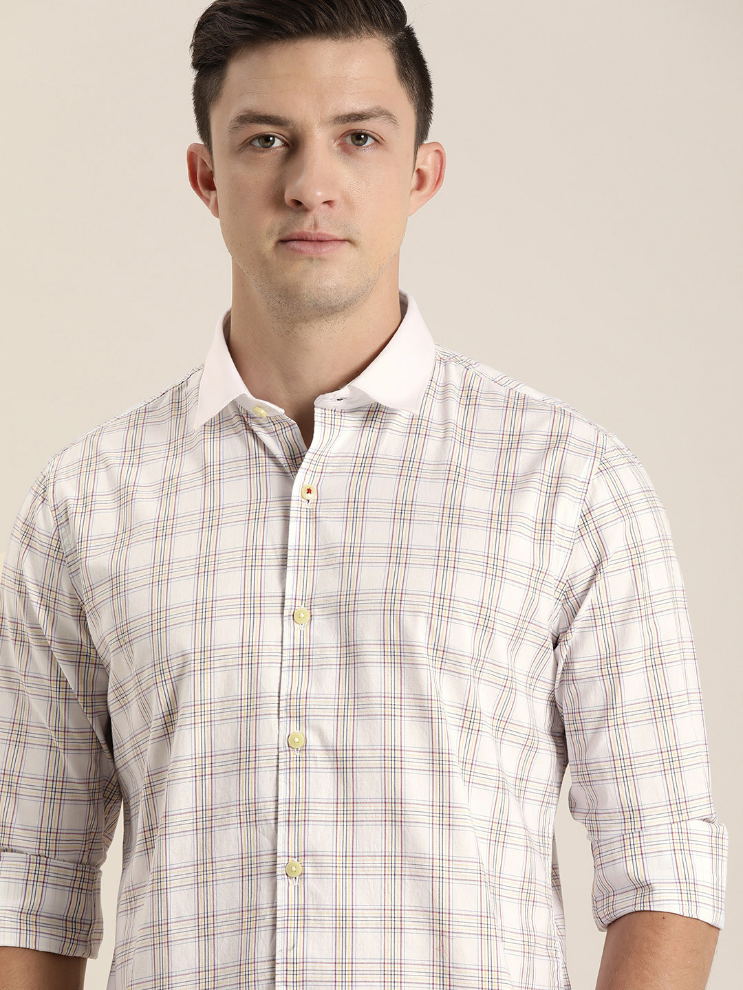 Buy INVICTUS Men White & Red Slim Fit Checked Casual Shirt - Shirts for ...