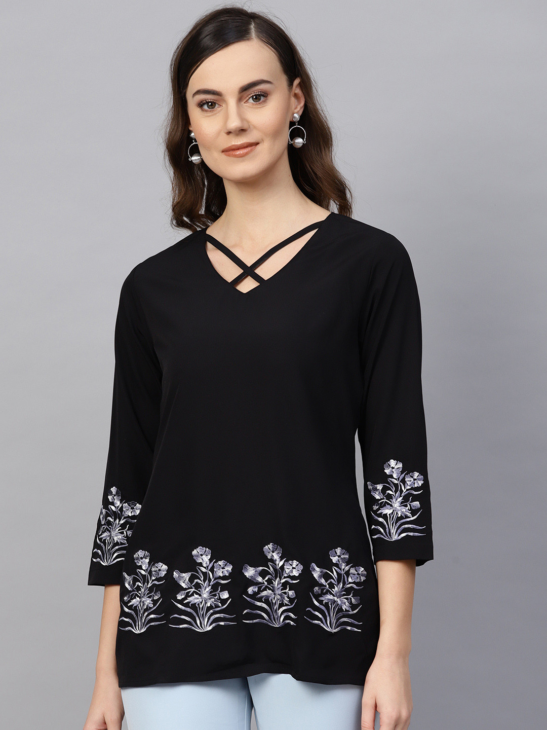 Buy RARE ROOTS Women Black Solid Tunic - Tunics for Women 10752704 | Myntra
