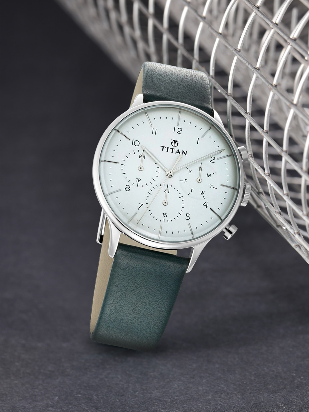 Buy Titan Light Leathers Men White Analogue Watch 90102SL03 - Watches ...