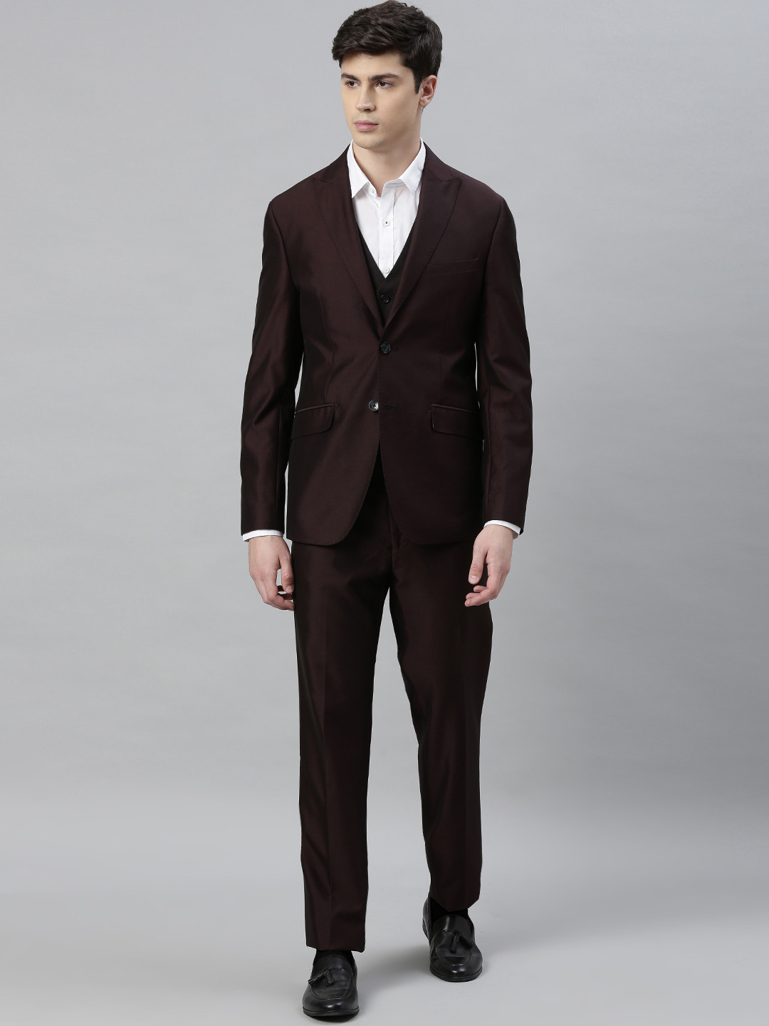Buy Peter England Men Brown Solid Neo Slim Fit Single Breasted Party ...