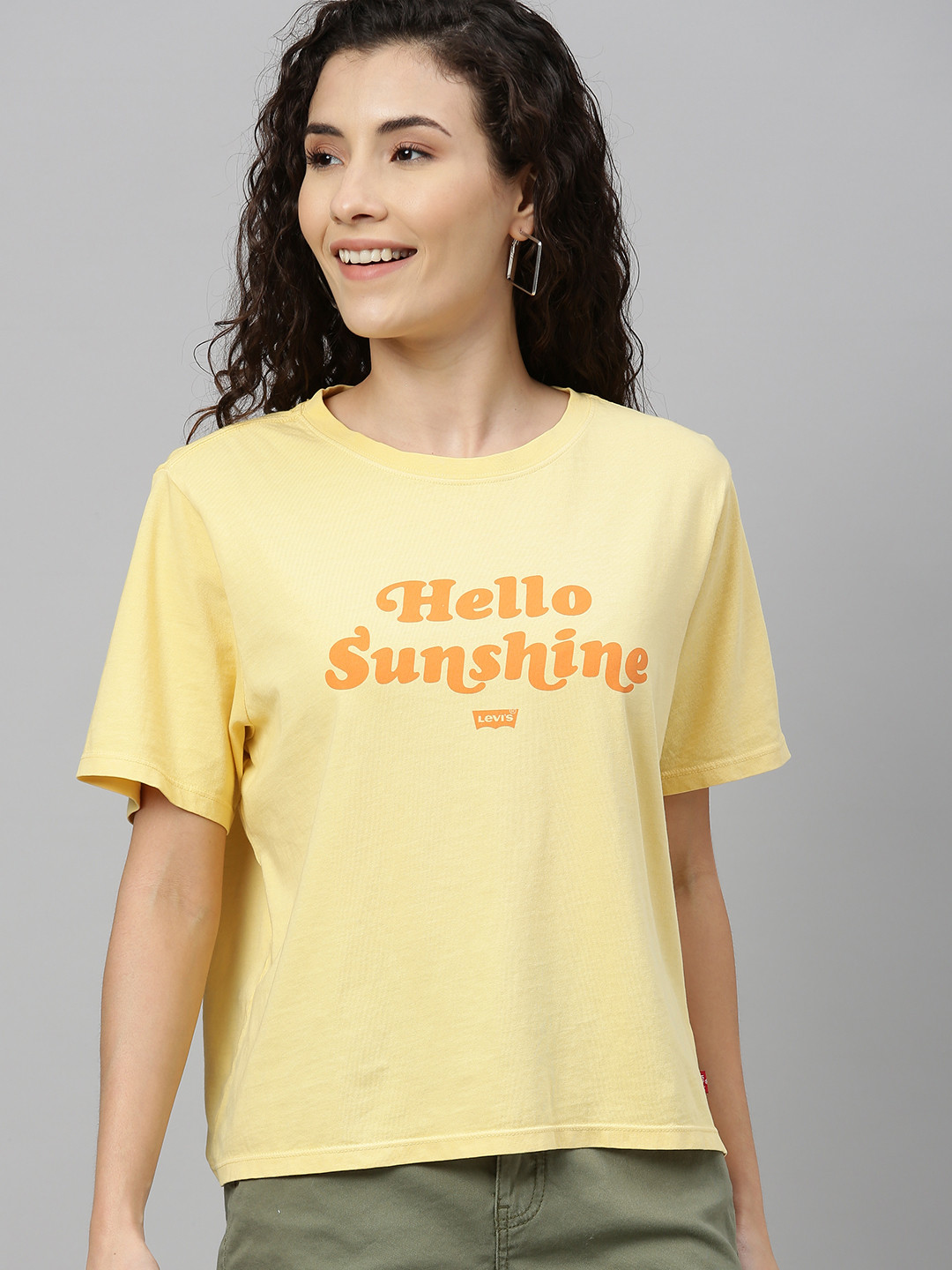 Buy Levis Women Yellow Printed Round Neck T Shirt - Tshirts for Women ...