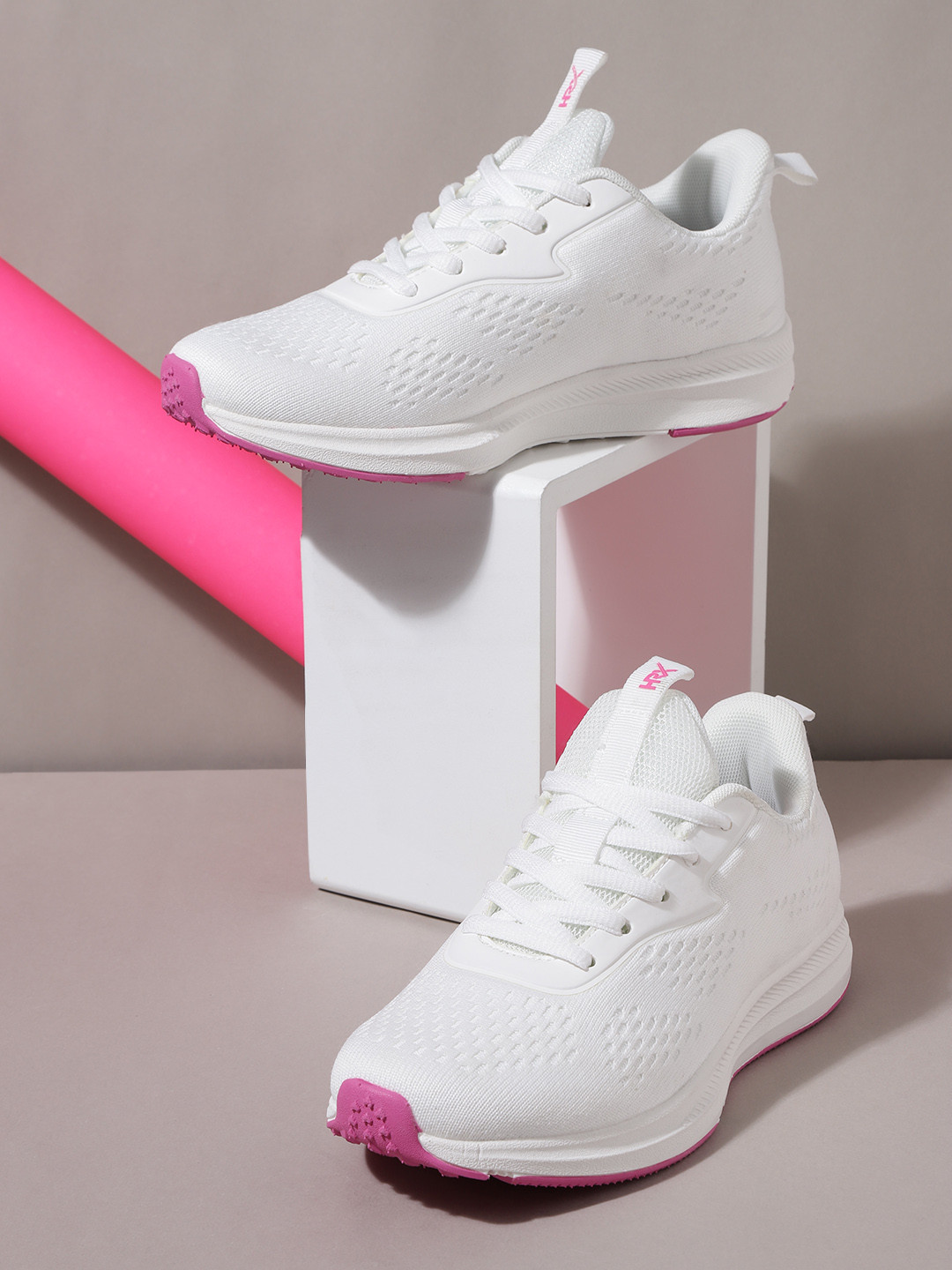 Buy HRX By Hrithik Roshan Women White Front Runner Shoes - Sports Shoes ...