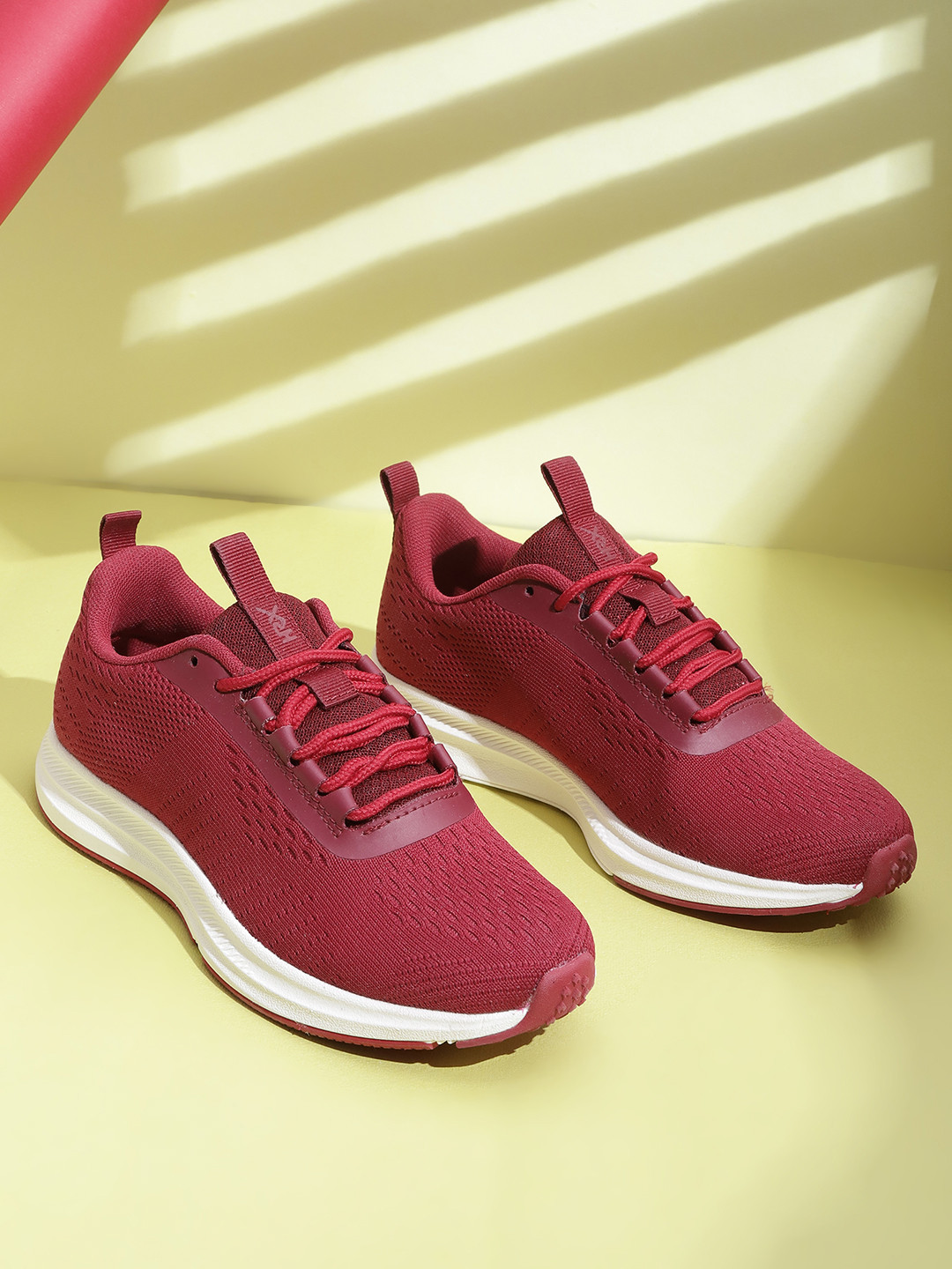 Buy HRX By Hrithik Roshan Women Maroon Woven Design Front Runner Shoe ...