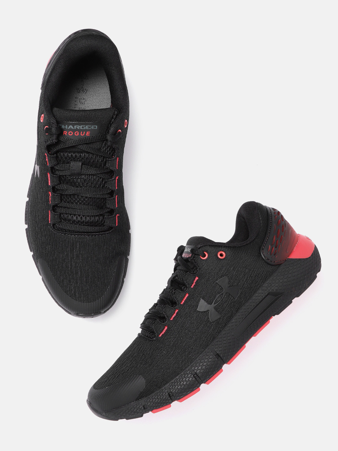 Buy UNDER ARMOUR Men Black Woven Design Charged Rogue 2 Running Shoes ...