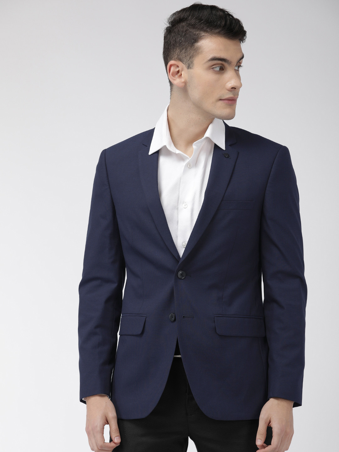 Buy Raymond Men Navy Blue Contemporary Fit Solid Single Breasted Blazer ...