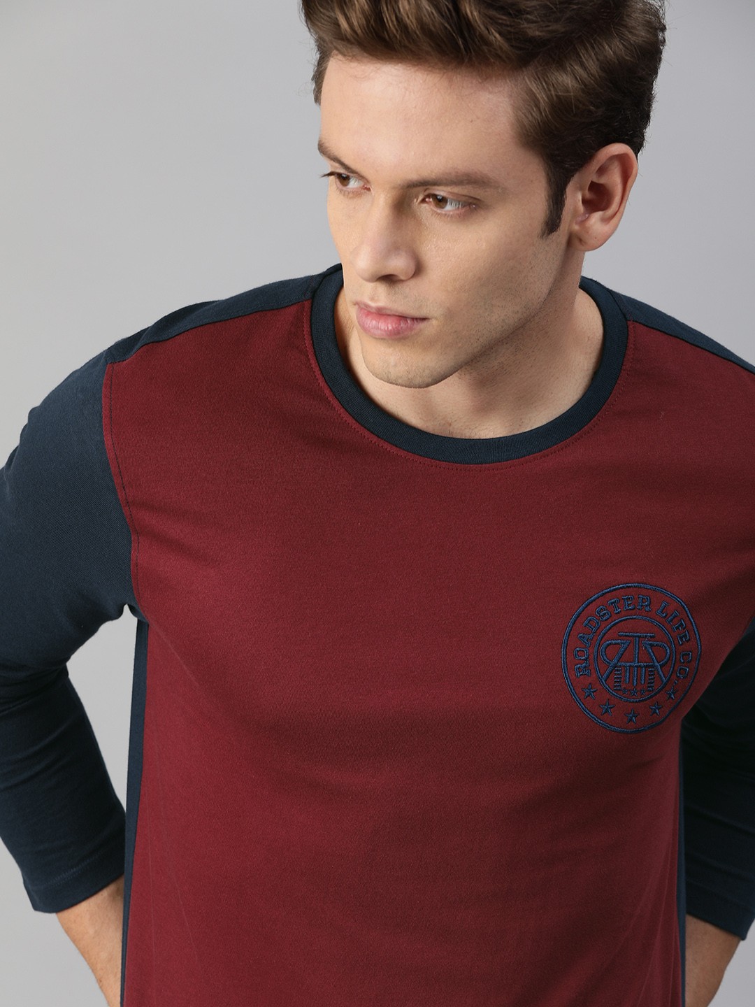 Buy Roadster Men Maroon Solid Round Neck T Shirt Tshirts For Men
