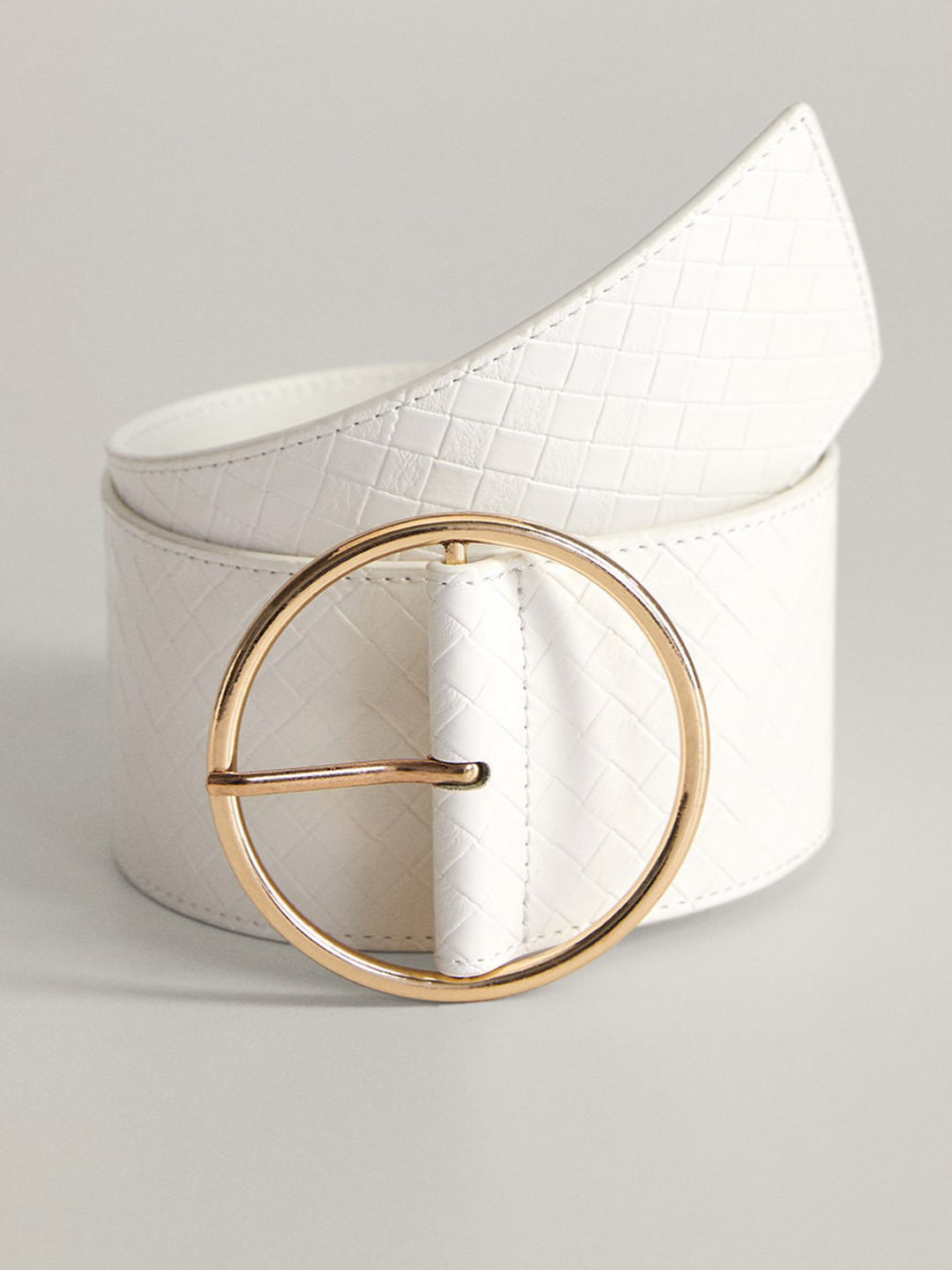 Buy MANGO Women White Basketweave Textured Waist Belt - Belts for Women ...