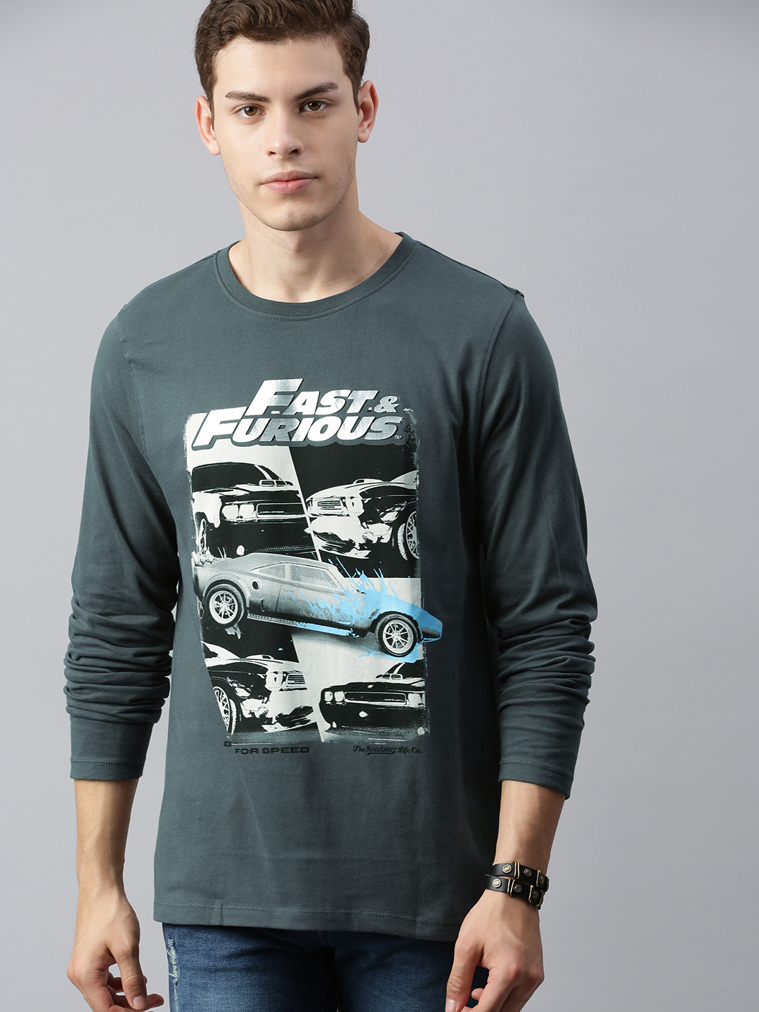 Buy Roadster Men Fast And Furious Grey Graphic Printed Round Neck Pure ...