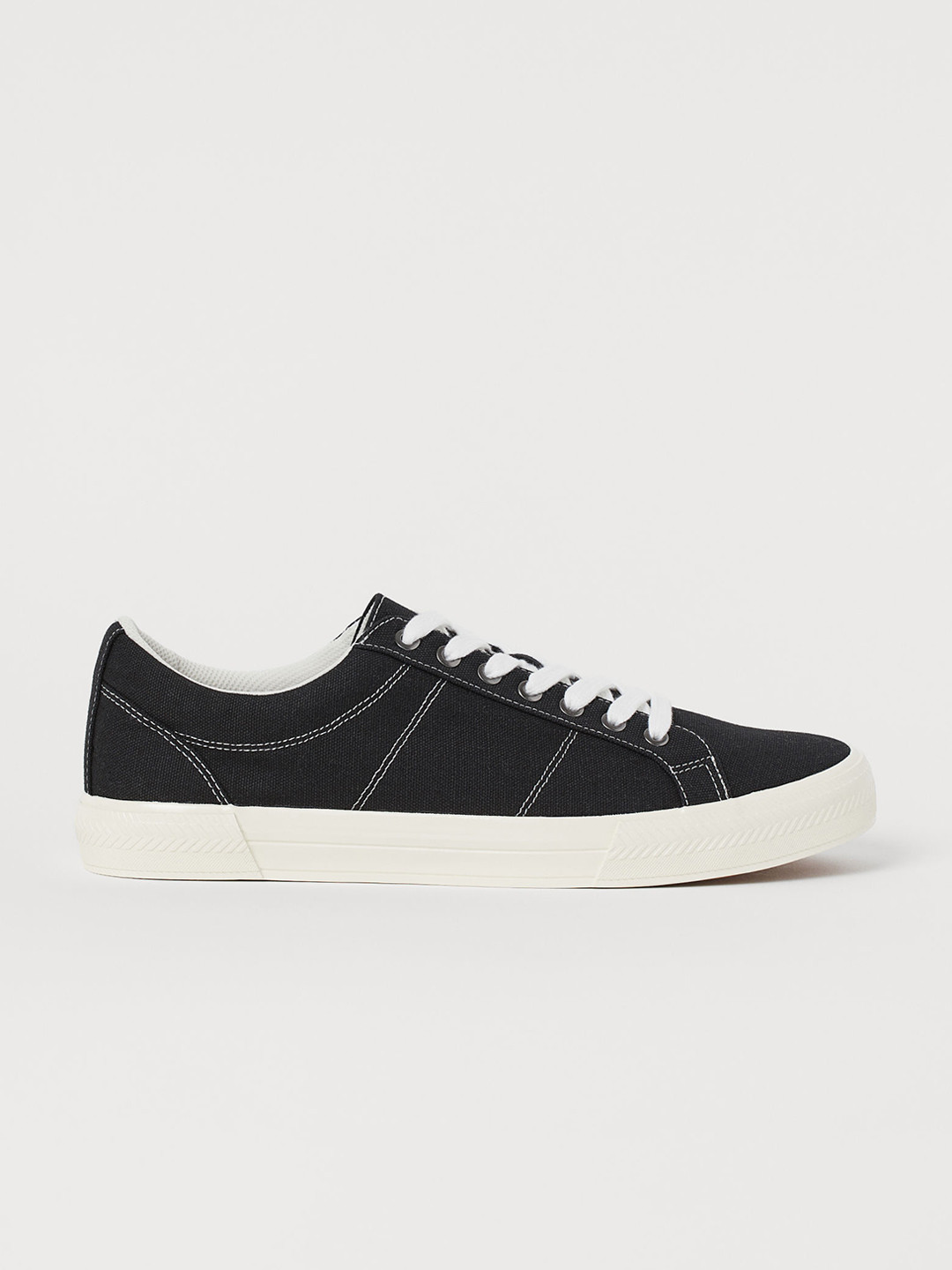Buy H&M Men Black Canvas Trainers - Casual Shoes for Men 12083278 | Myntra