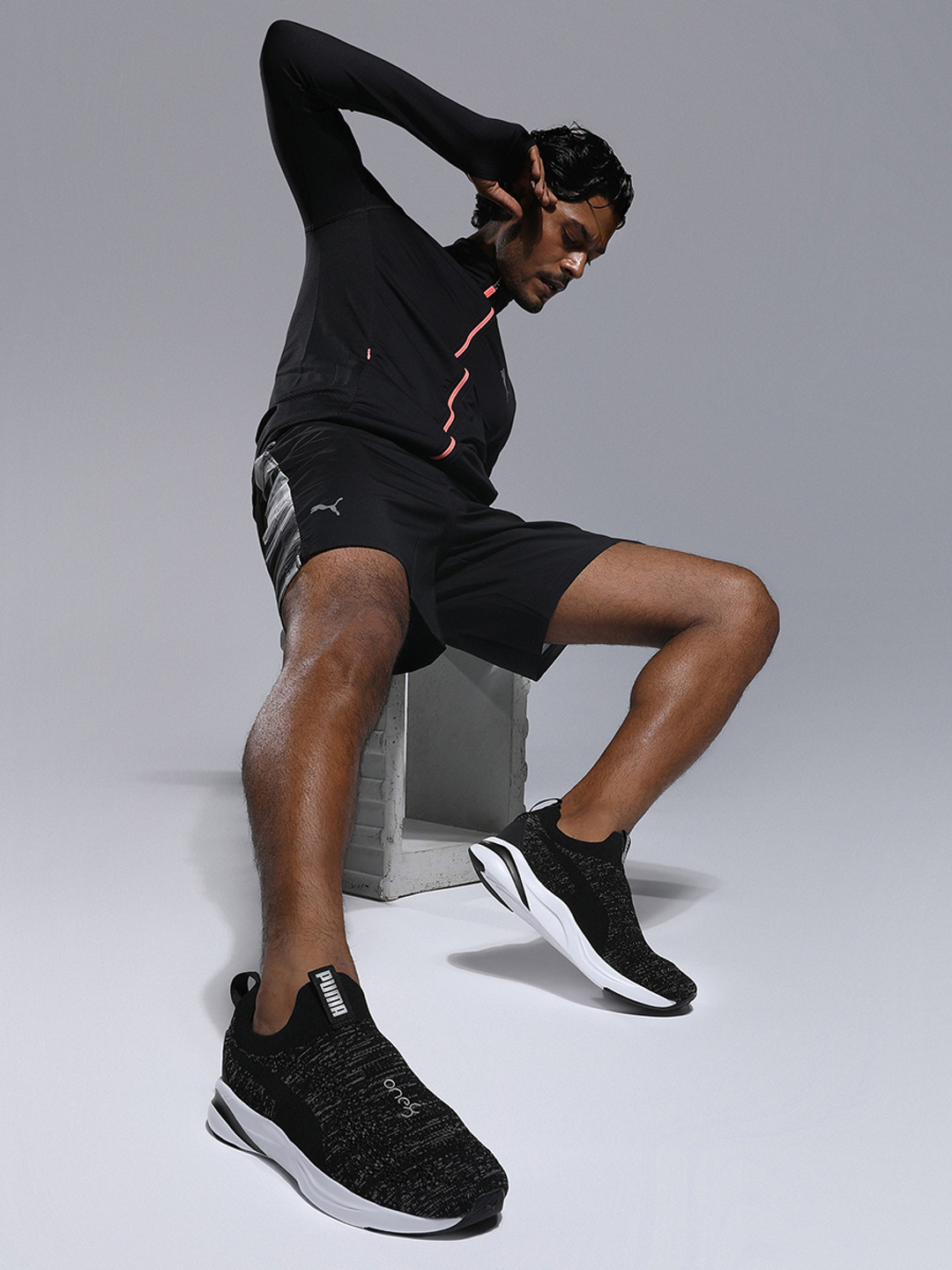 Buy One8 X PUMA Unisex Black SoftRide Rift One8 Walking Slip On Shoes ...