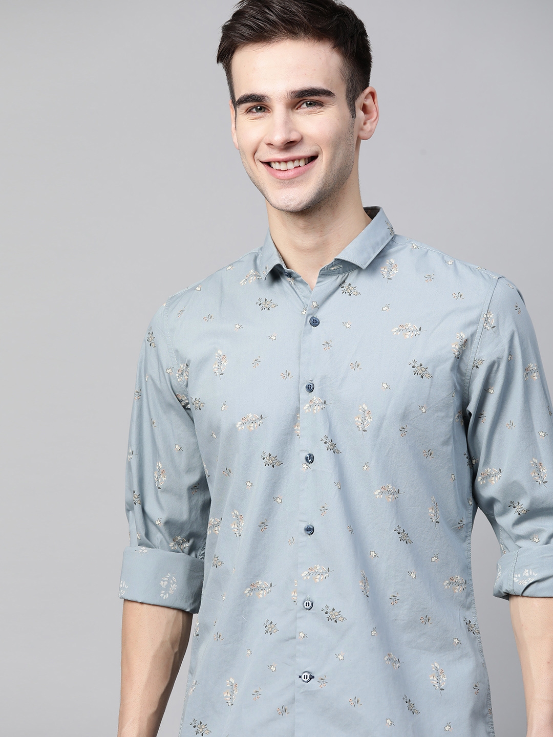 Buy Mast And Harbour Men Blue And Off White Cotton Regular Fit Floral