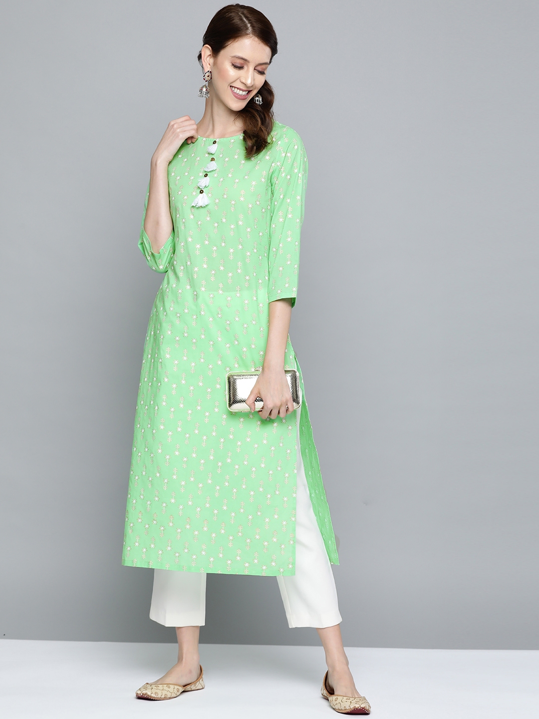 Buy Hereandnow Women Green And Golden Printed Straight Kurta Kurtas For