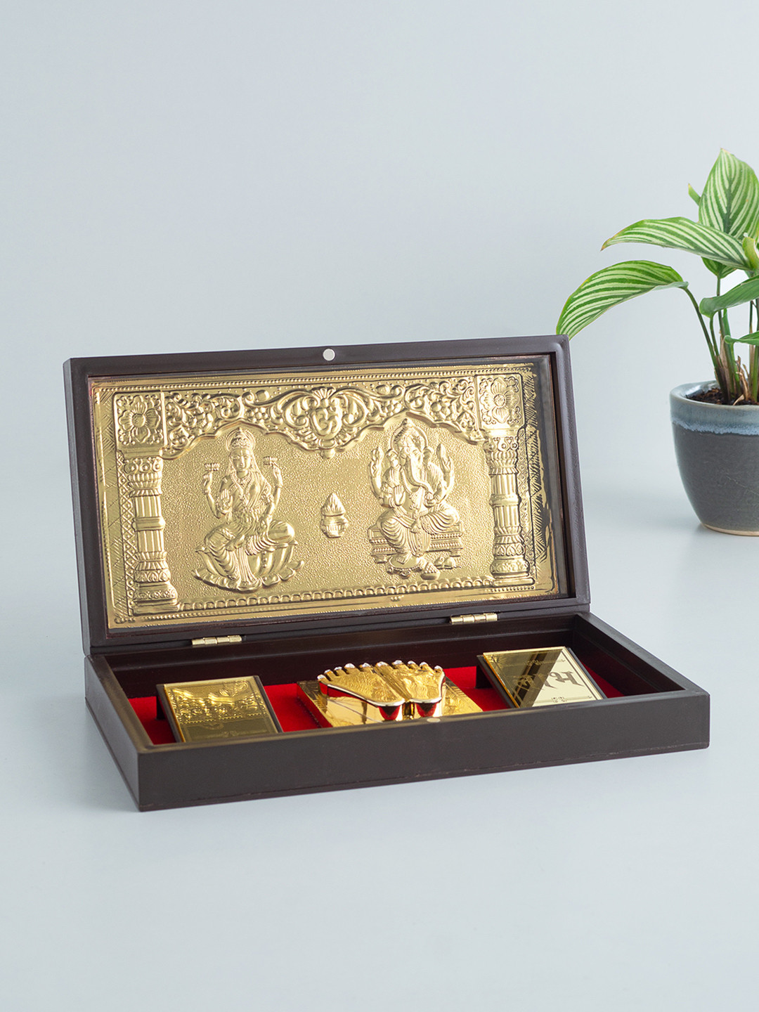 Buy Golden Peacock 24 Ct Gold Foil Laxmi Ganesh Pooja Box - Pooja Essentials for Unisex 12775358 ...