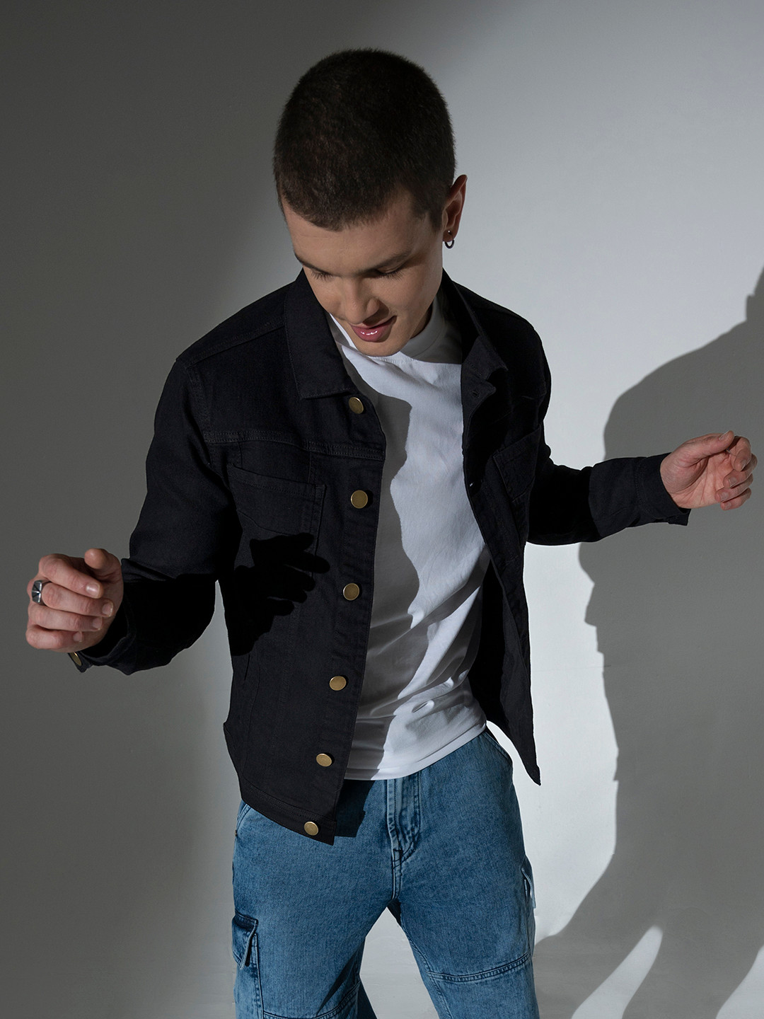 Buy Hubberholme Men Black Solid Denim Jacket - Jackets for Men 12834804 ...