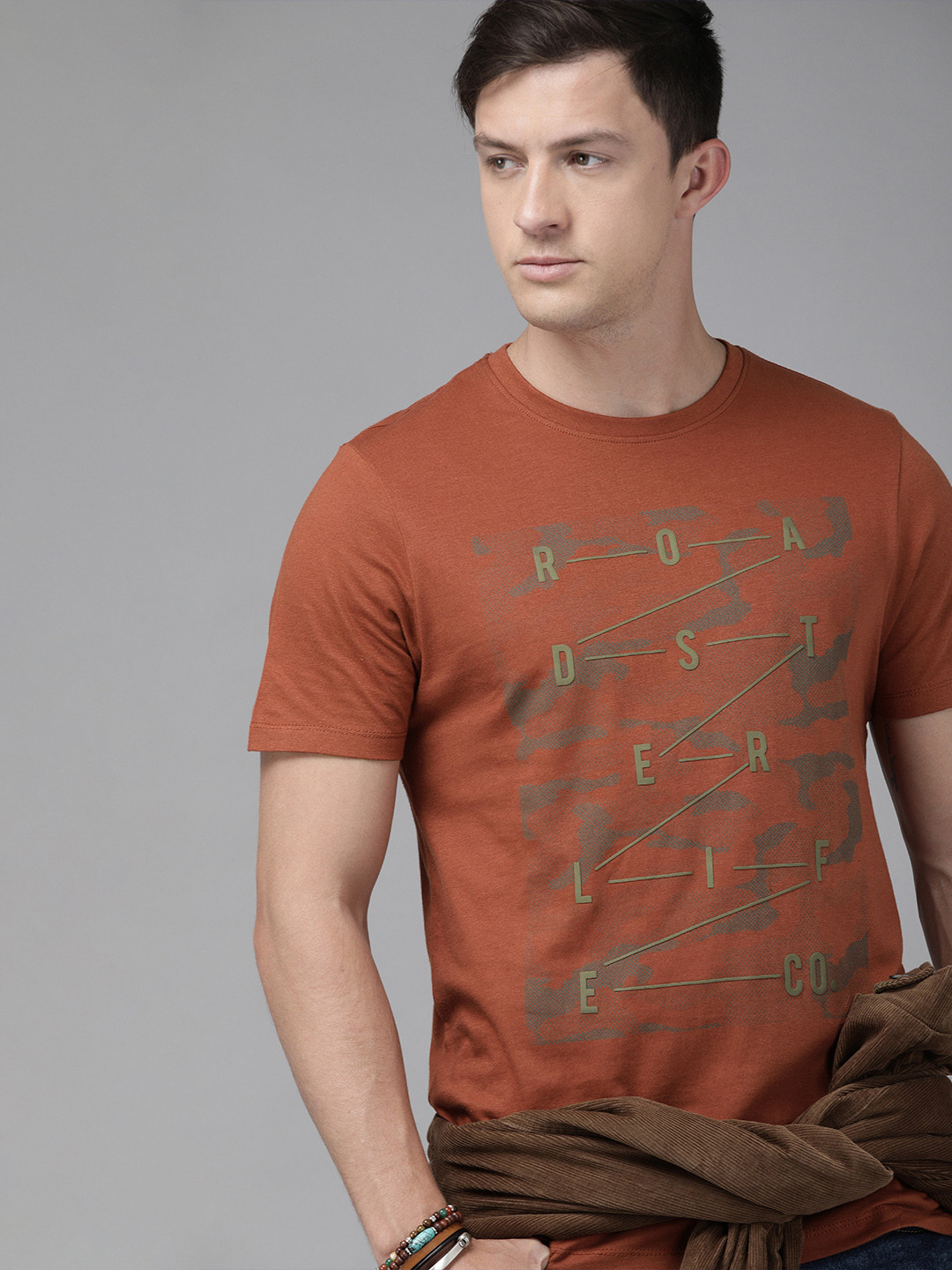 Buy Roadster Men Rust Brown Printed Round Neck Pure Cotton T Shirt ...