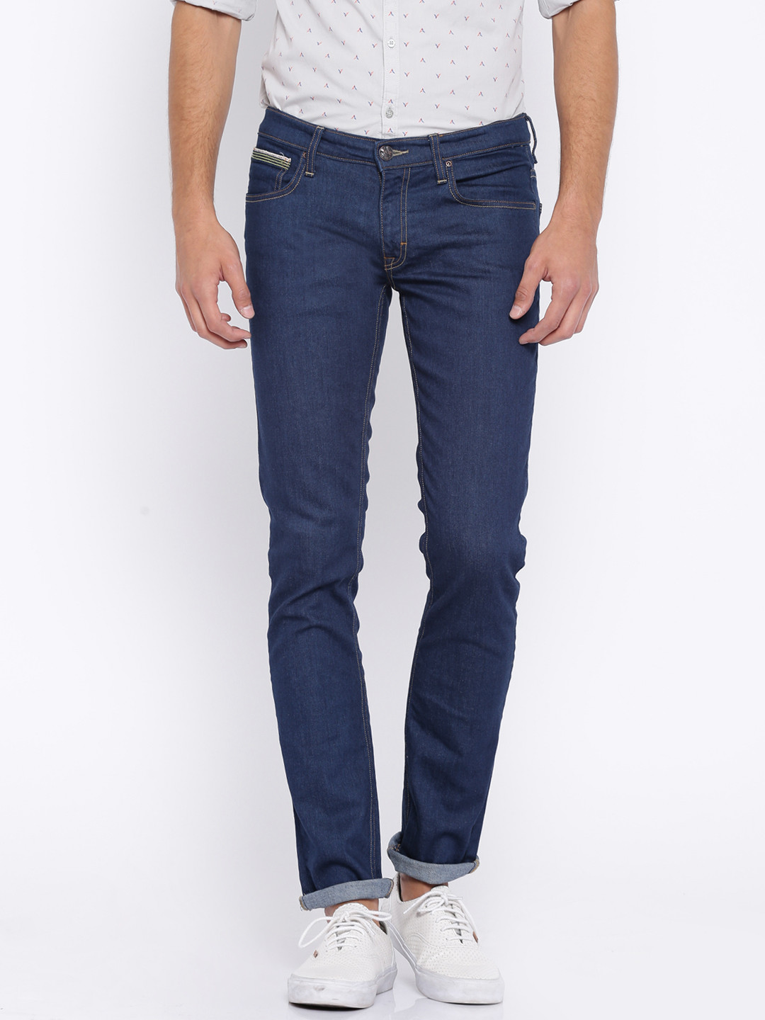 Buy Lee Blue Bruce Fit Stretchable Jeans - Jeans for Men 1320672 | Myntra