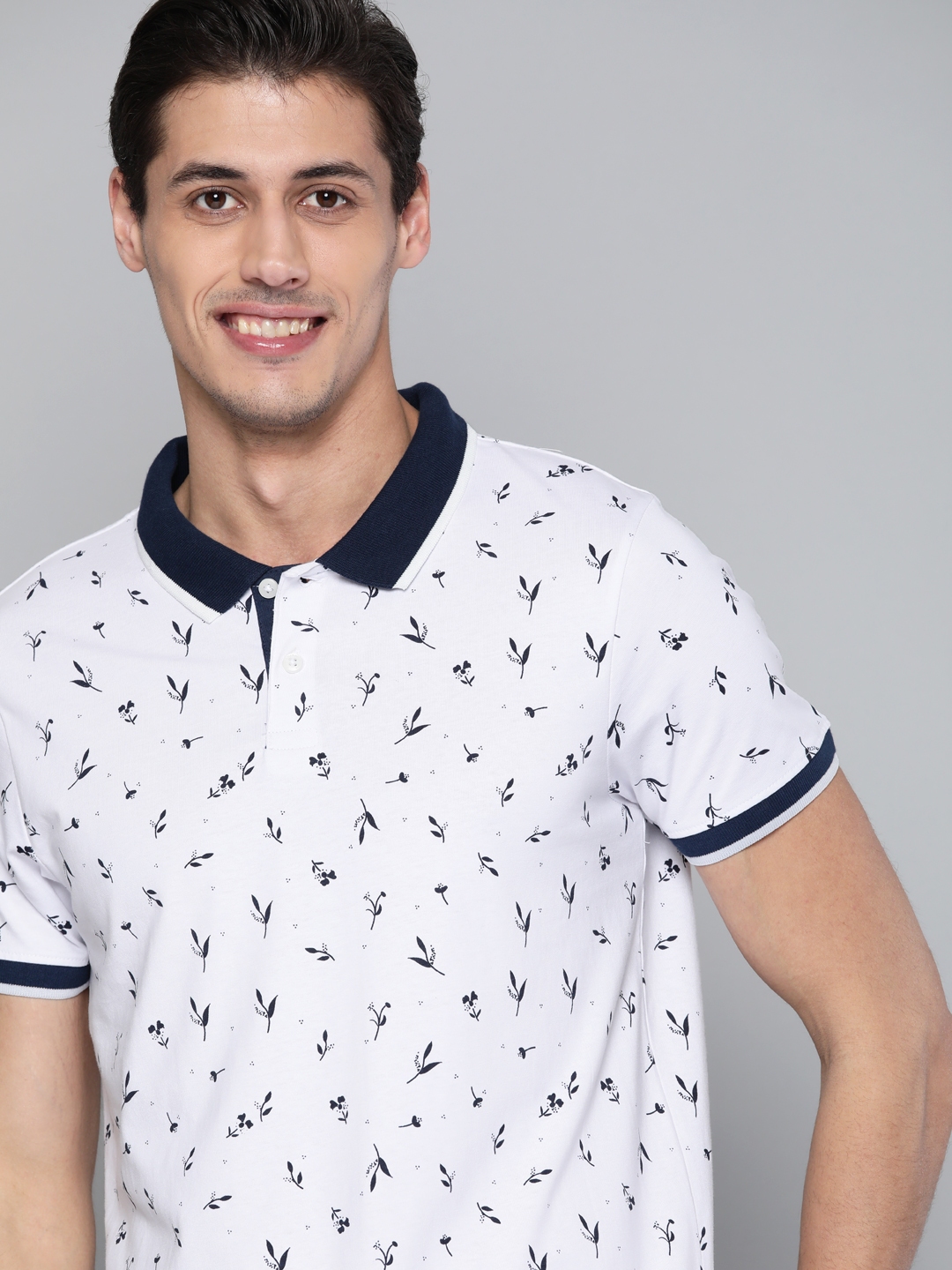 Buy Mast And Harbour Men White And Navy Blue Pure Cotton Printed Polo