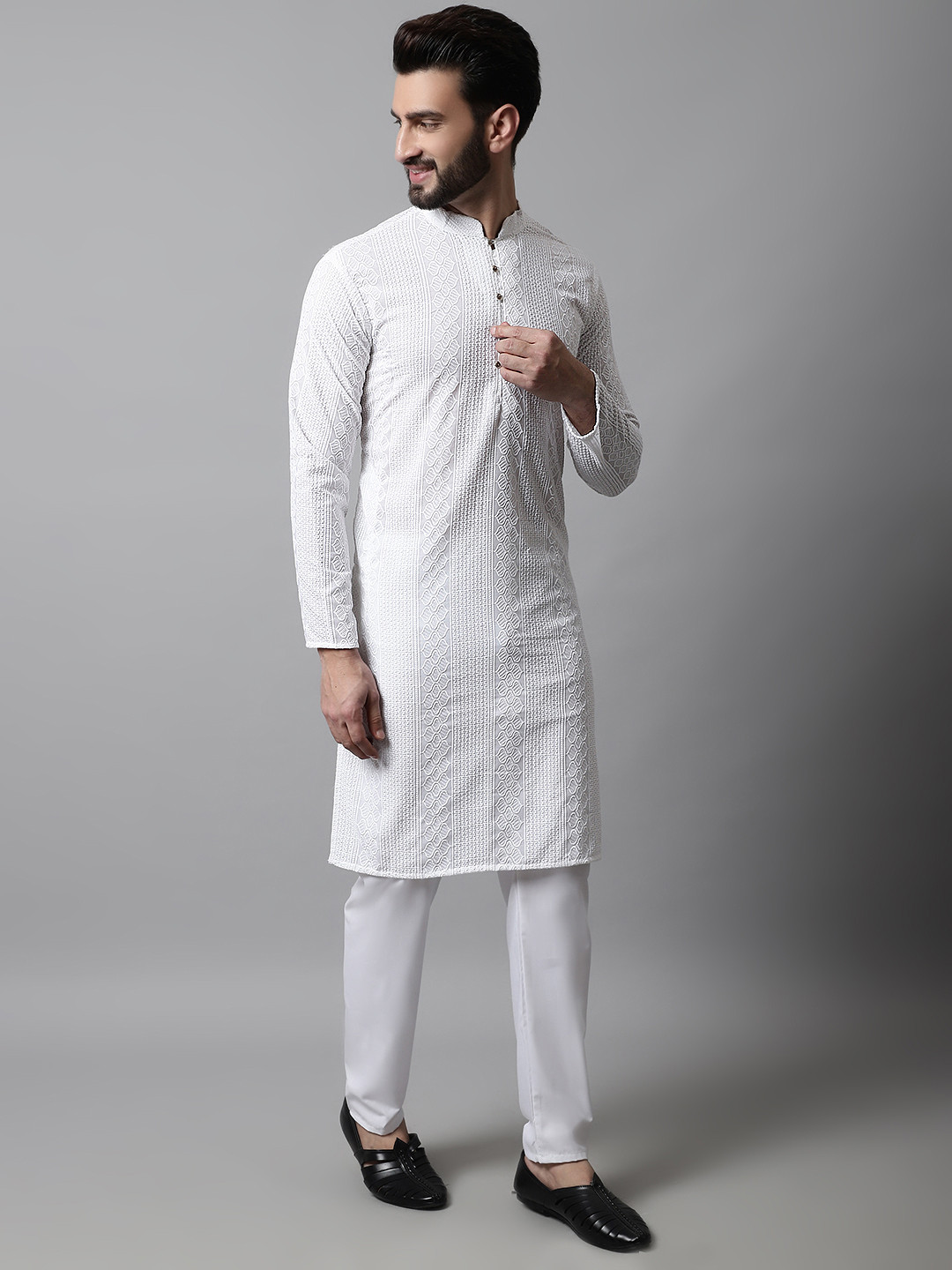 Buy Jompers Men White Embroidered Kurta With Pyjamas - Kurta Sets for ...