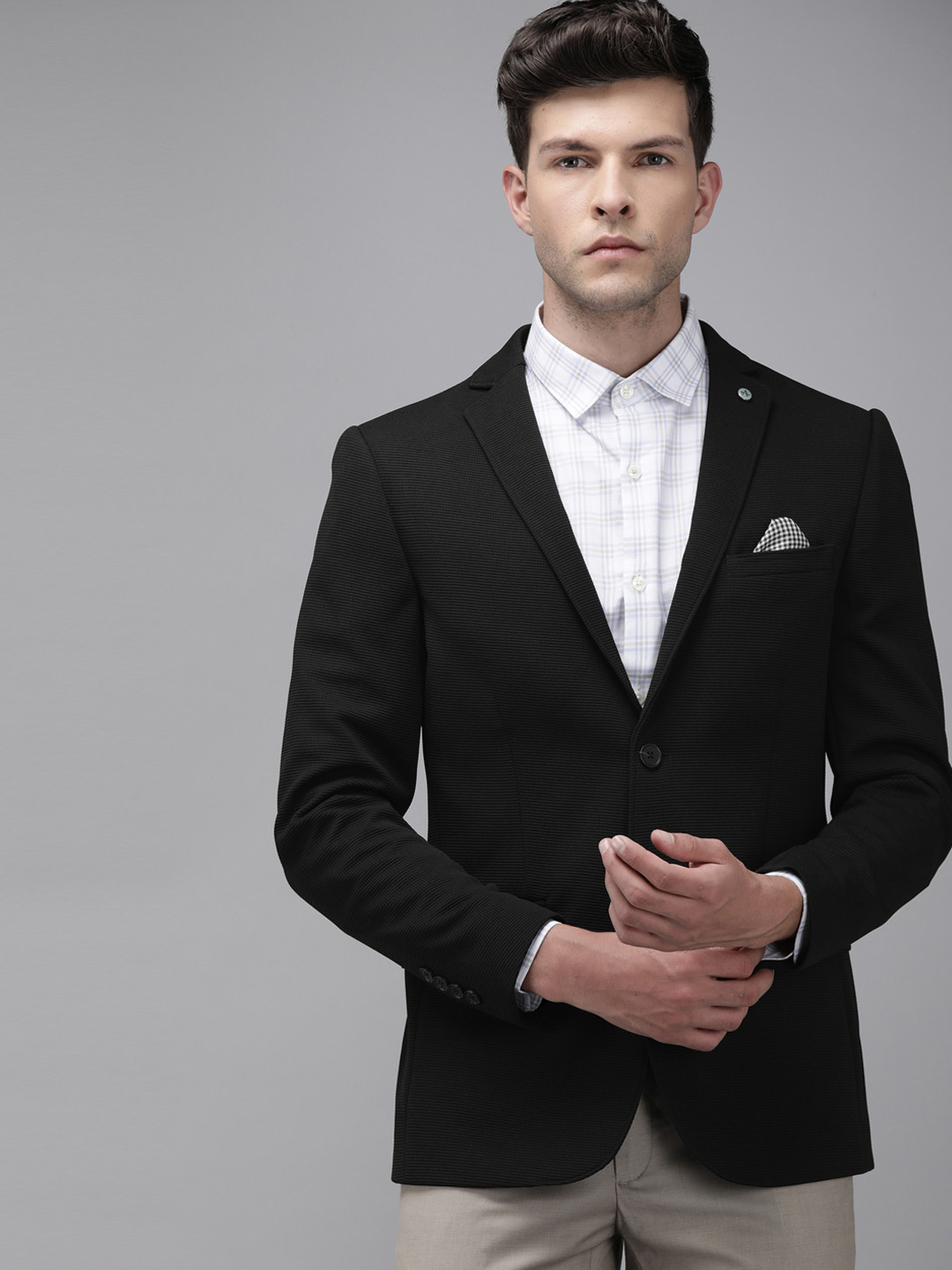 Buy Arrow Men Black Self Checked Zero Calorie Fit Single Breasted ...