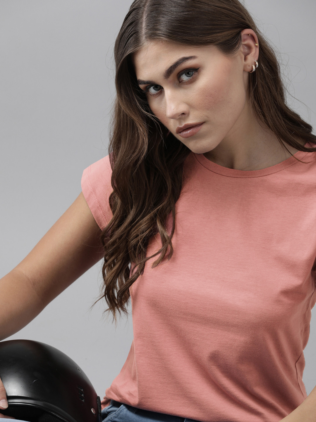 Buy The Roadster Lifestyle Co Women Dusty Pink Solid Round Neck Pure ...